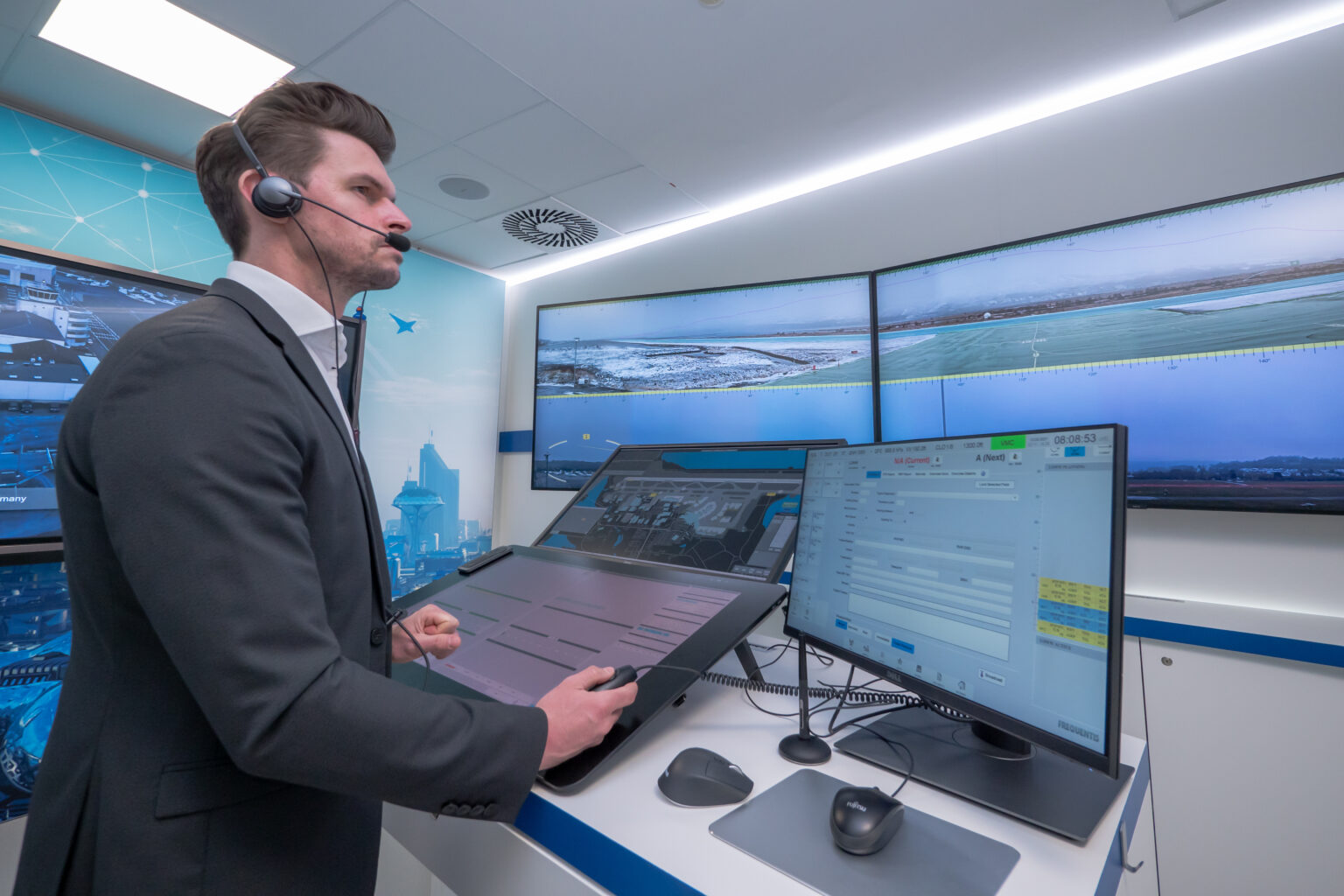 Air traffic management – the rise of remote digital towers | Yocova