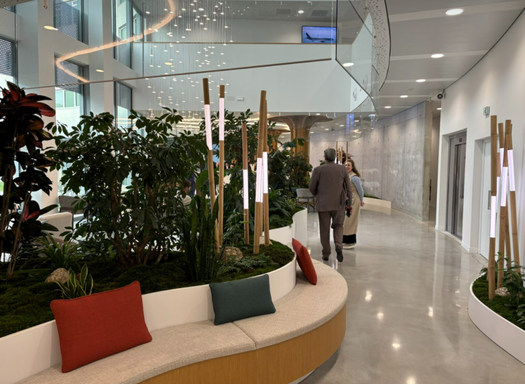 Inside Airbus’ newest aircraft delivery centre | Yocova